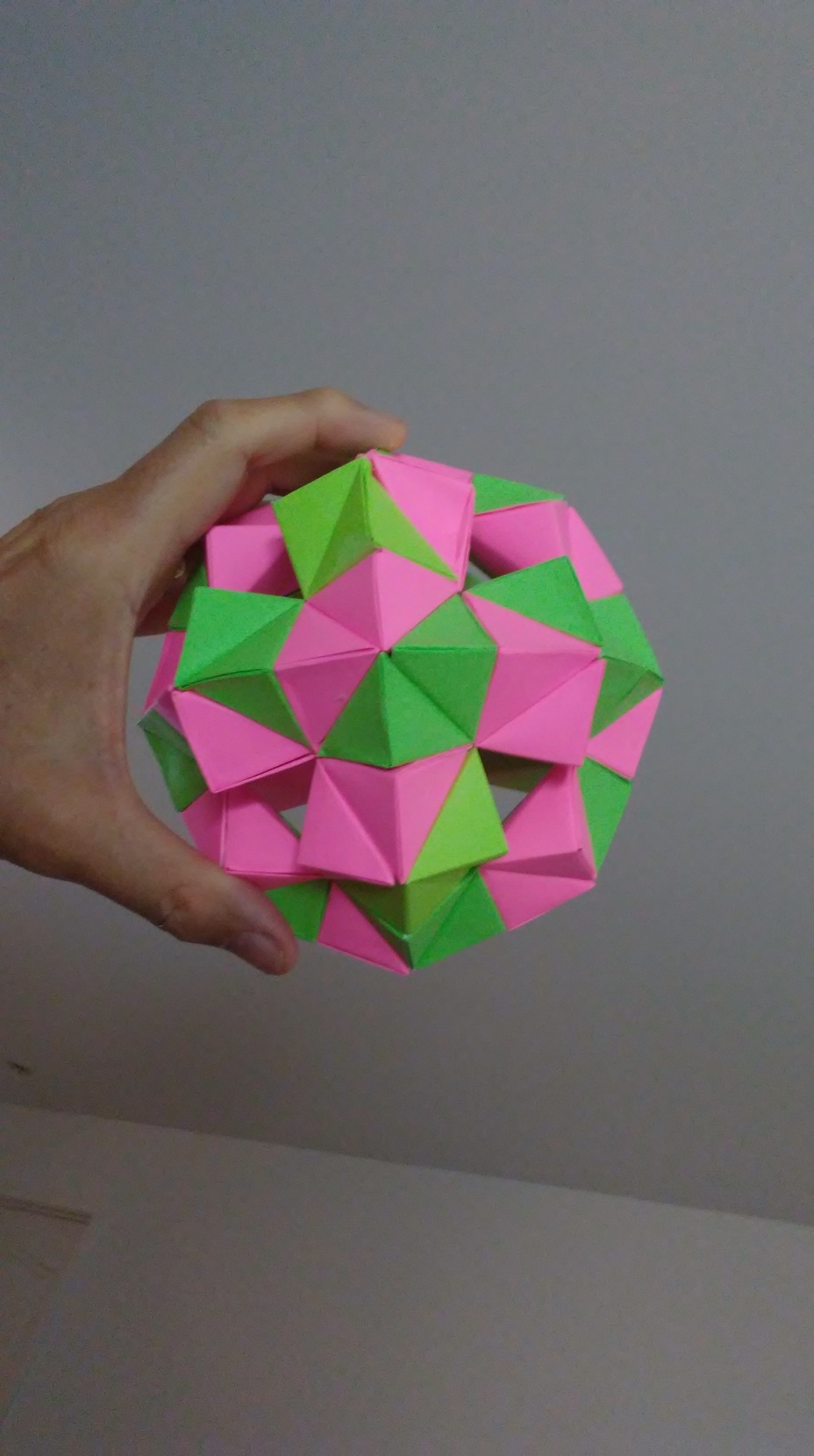 How to Create a Sphere Using Eco-Ball Units – Detective Gluck