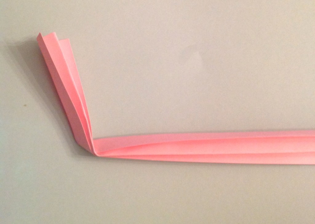 Slithering Snakes: Origami Serpents – Detective Gluck