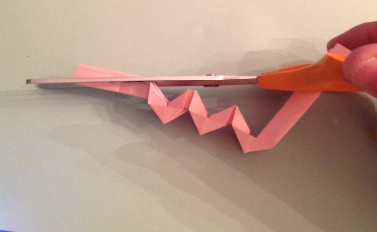 Slithering Snakes: Origami Serpents – Detective Gluck