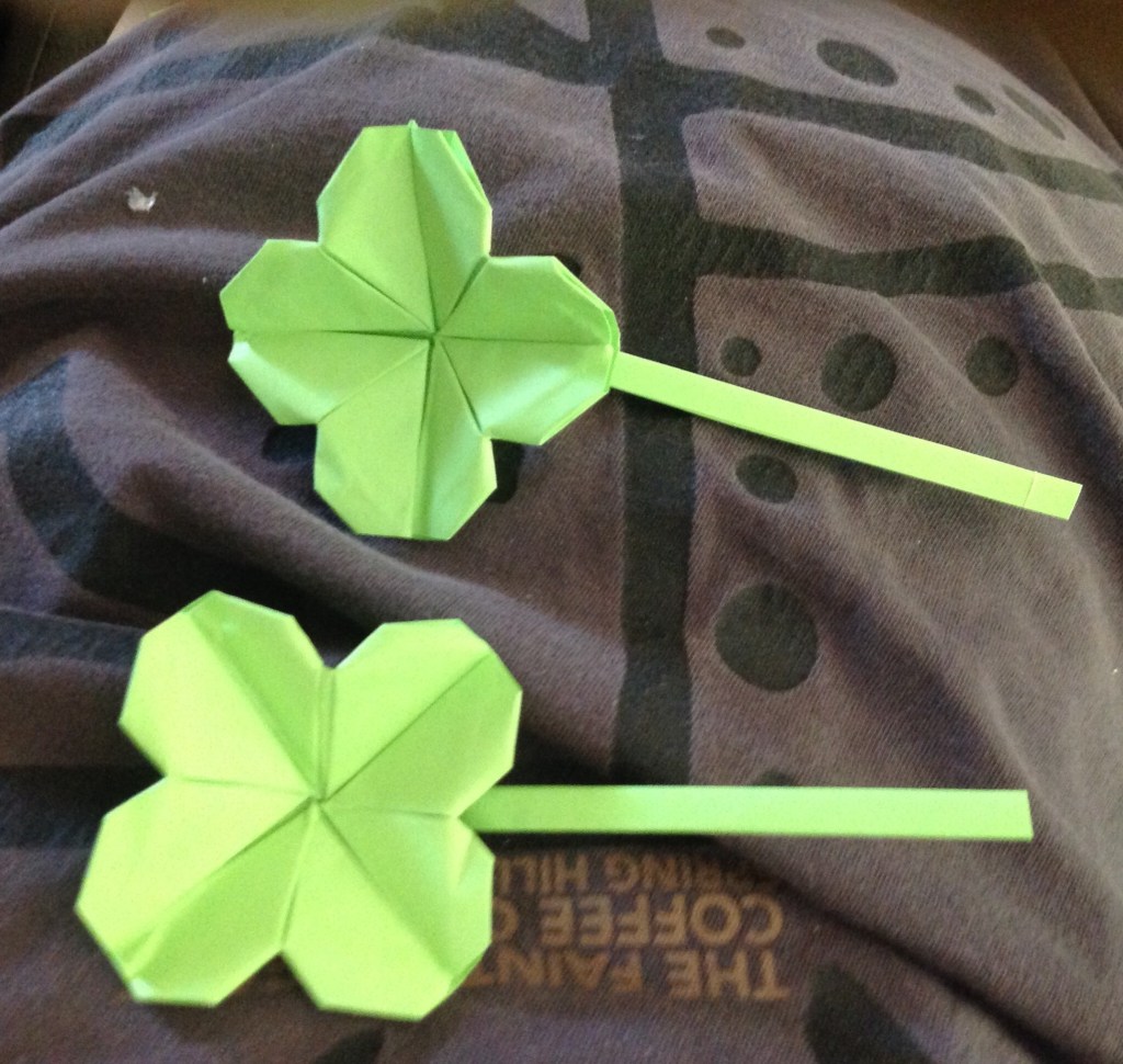 How to Make an Origami Four-Leaf Clover – Detective Gluck