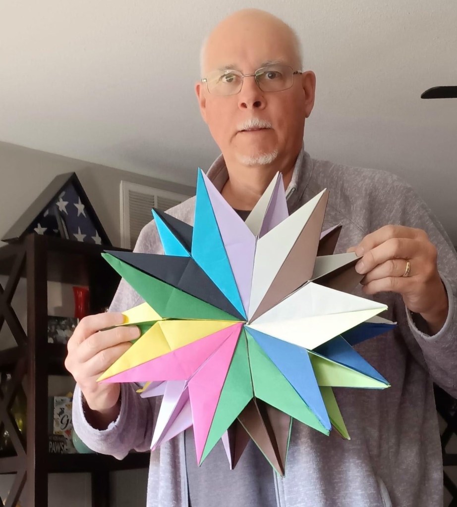 Spike Form Construction – Detective Gluck